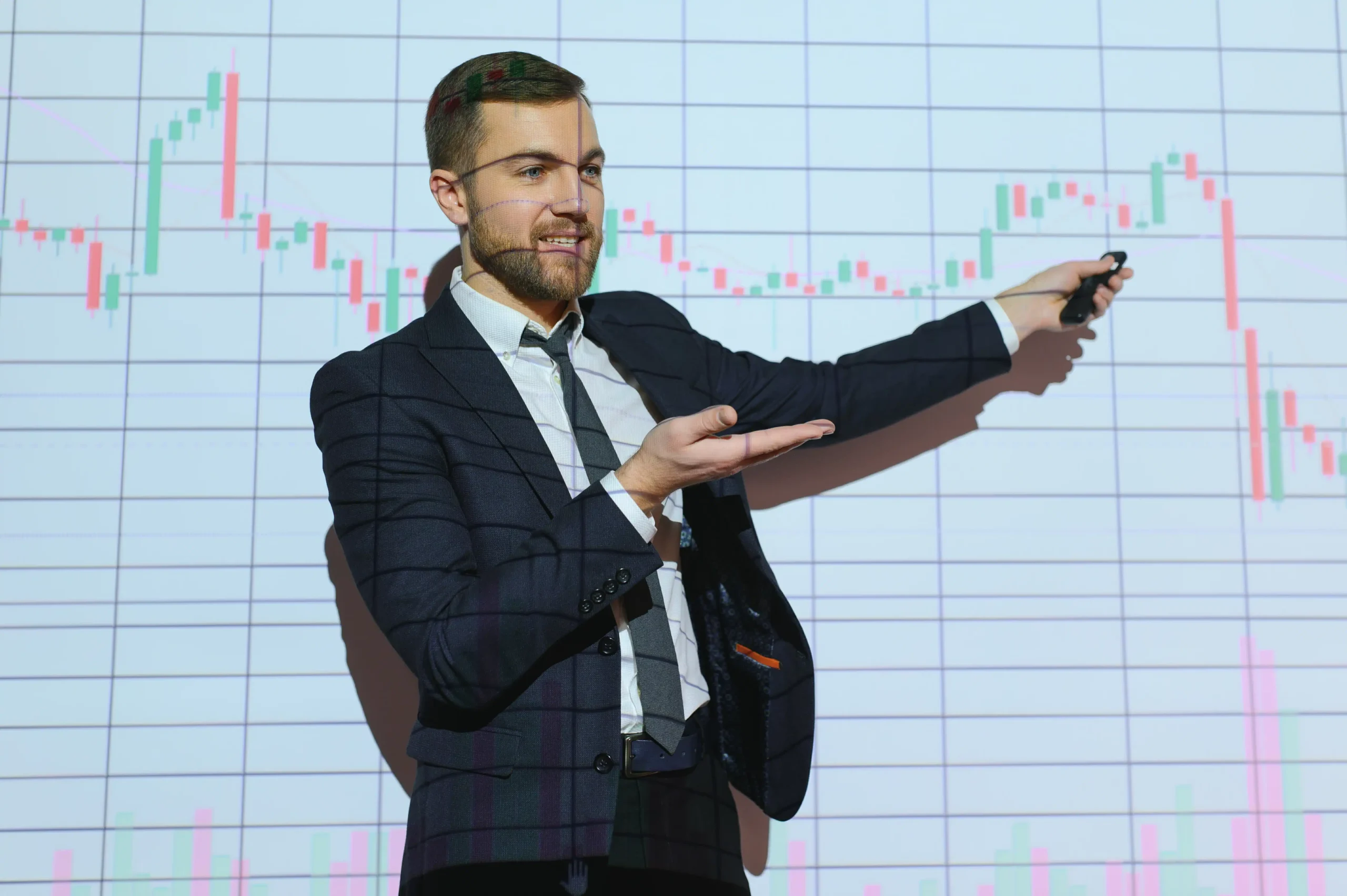 Momentum vs Swing Trading: What Works Best in Real Markets - Trade Forex